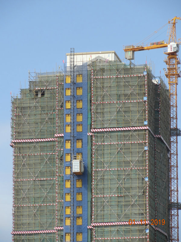 High Safety 2000 Kg Rack Pinion Construction Site Lift