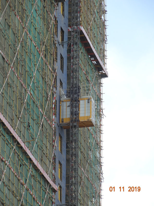 Single Cage 60m / min 2000 Kg Construction Man Lift