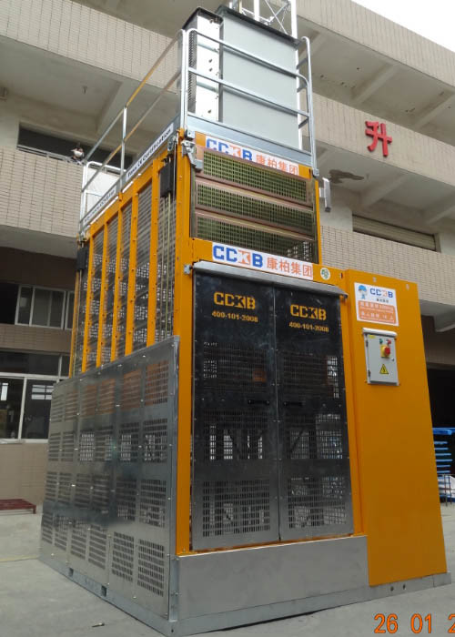 Safe Flexible Construction Hoist Elevator SC200/200 VFC Motor Control ...